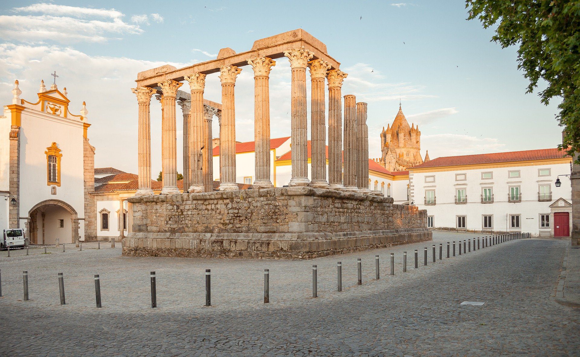 Évora Free Tour | 2024 | Free Tour Portugal